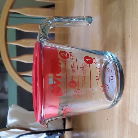 Pyrex | Kitchen | Pyrex Lidded 2 Cup Measuring Cup 50ml Glass Kitchen ...